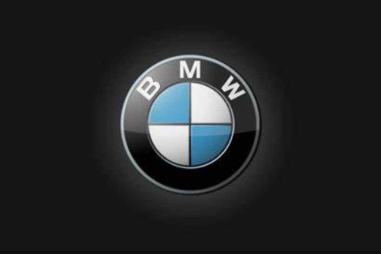 BMW, ecco il curioso significato del logo - PianetaCellulare.it